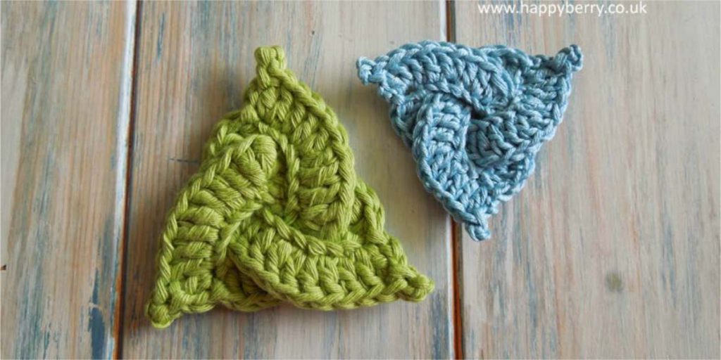 How to make crochet Celtic Triangle [Video and Free Pattern] - Styles Idea
