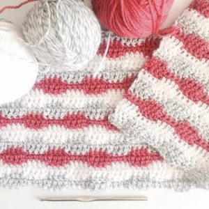 Easy Interlocking in Three Colors Crochet Pattern Free - Styles Idea