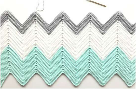 Mint, Dove, and White - Crochet Chevron Blanket - Free Pattern - Styles ...